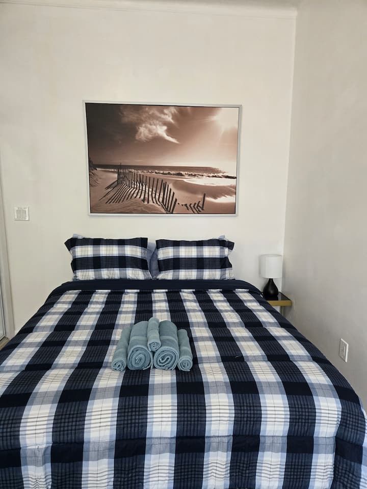 Lovely Room With Private Bath - Hoboken, NJ