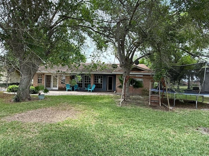 Gorgeous House Right By The Resaca - Brownsville, TX