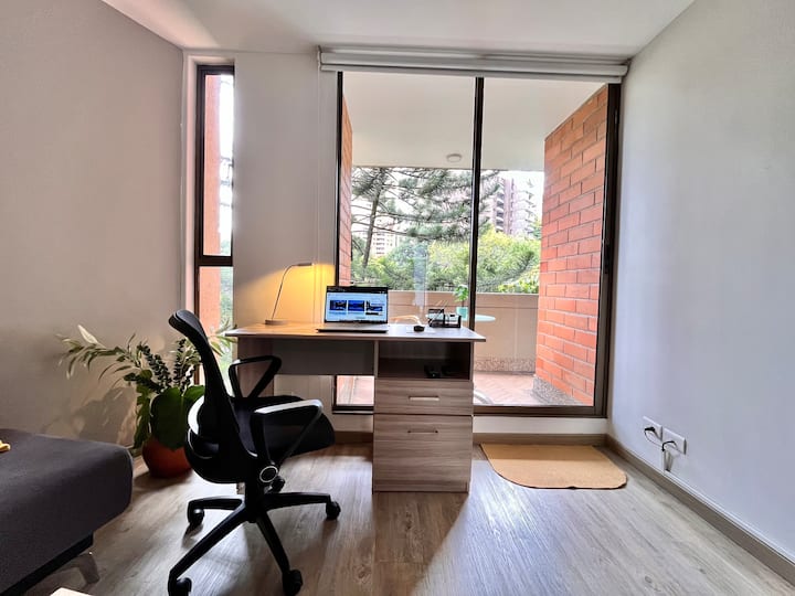 King S Bed | Serene Area In Provenza | Wifi 500mb - Medellín