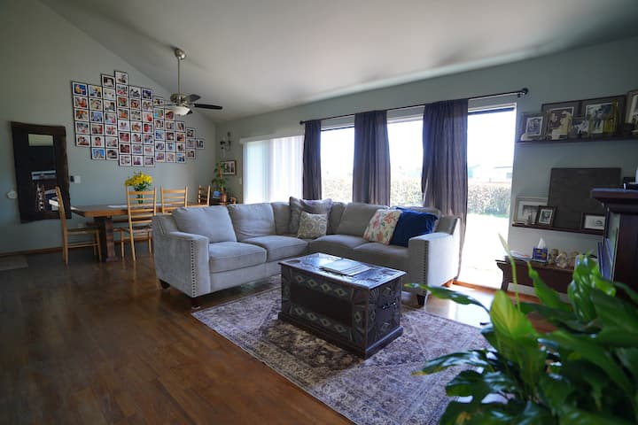 3 Bedroom Home In Quiet And Beautiful Point Reyes - Marin County, CA