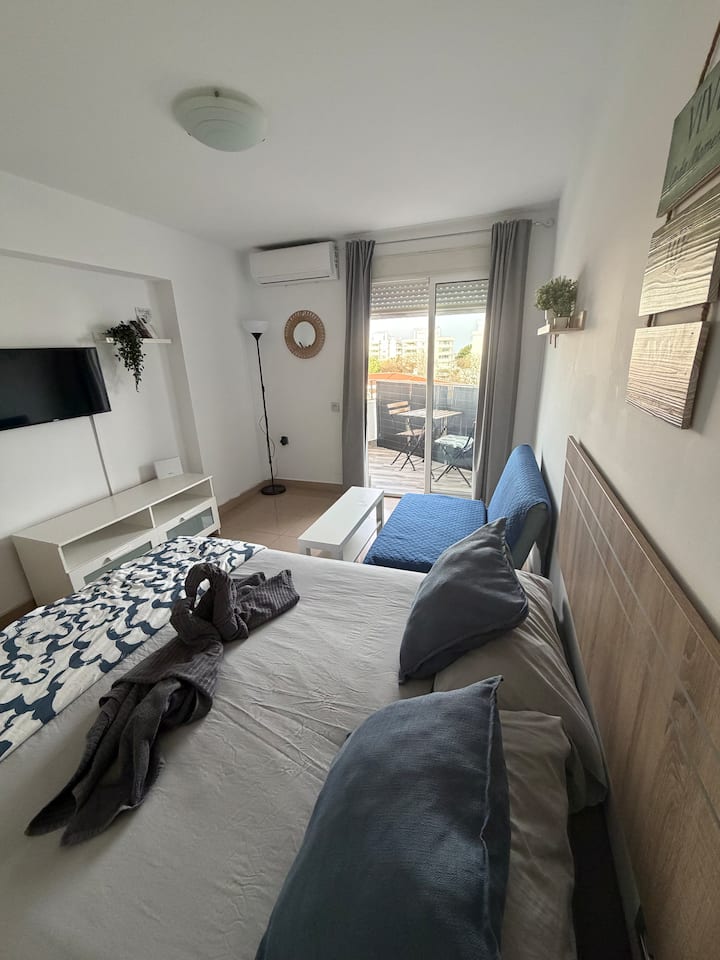 Estudio Benalmadena - Benalmádena