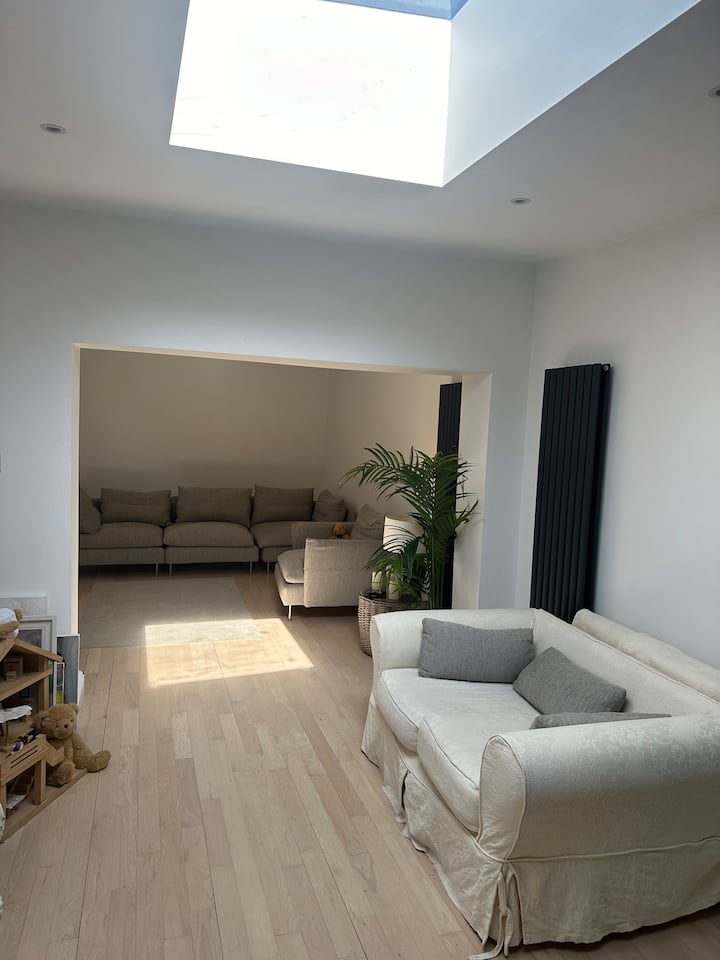 Stylish Mews In City - Dublin, Ireland