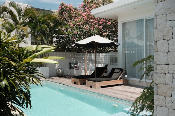 Designer Villa Prime Canggu Location - Canggu