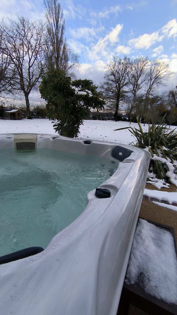 Villa Bourguignonne Au Coeur De La Forêt D'othe - Yonne