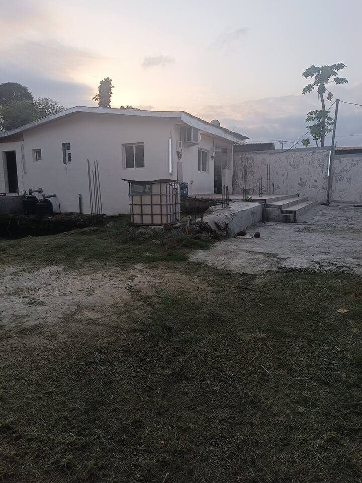 Studio Confortable Et Sécurisé - Libreville