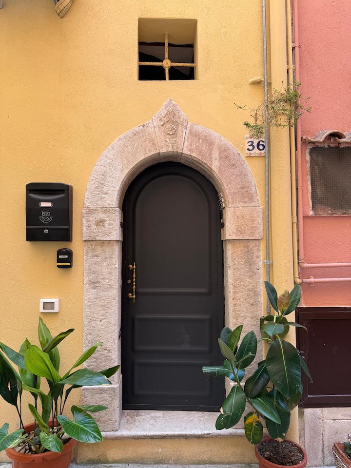 Suitegoliarda Pittoresco Gaeta Centro Storico Luci - Gaeta