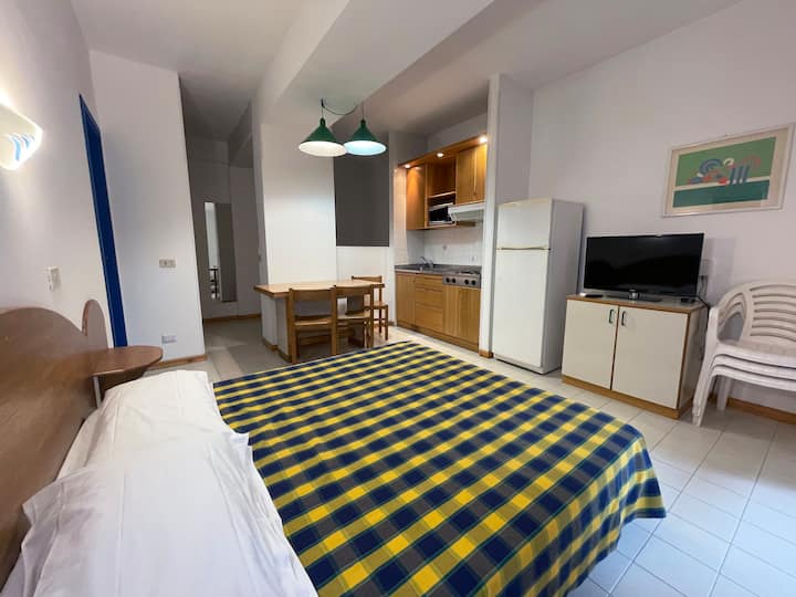 Monolocale In Residence Con Piscina - Letojanni