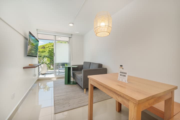 Great View Studio Apartment-el Poblado-near Metro - Medellin, Antioquia, Colombia