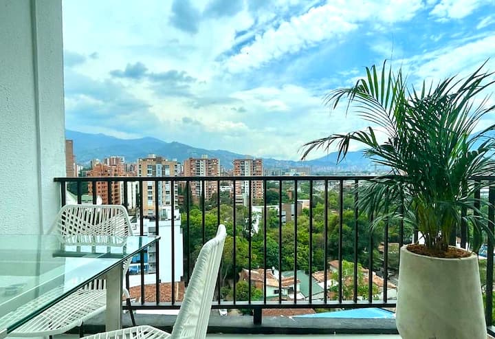 Great View Studio Apartment-el Poblado-near Metro - 麥德林