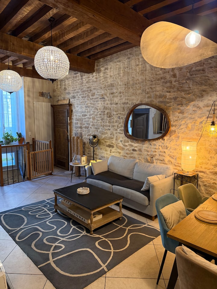 Appartement De Charme 90 M2 En Plein Centre Ville - Côte-d'Or