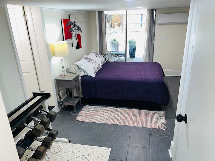 Charming & Private Family Friendly Home - Kensington, MD