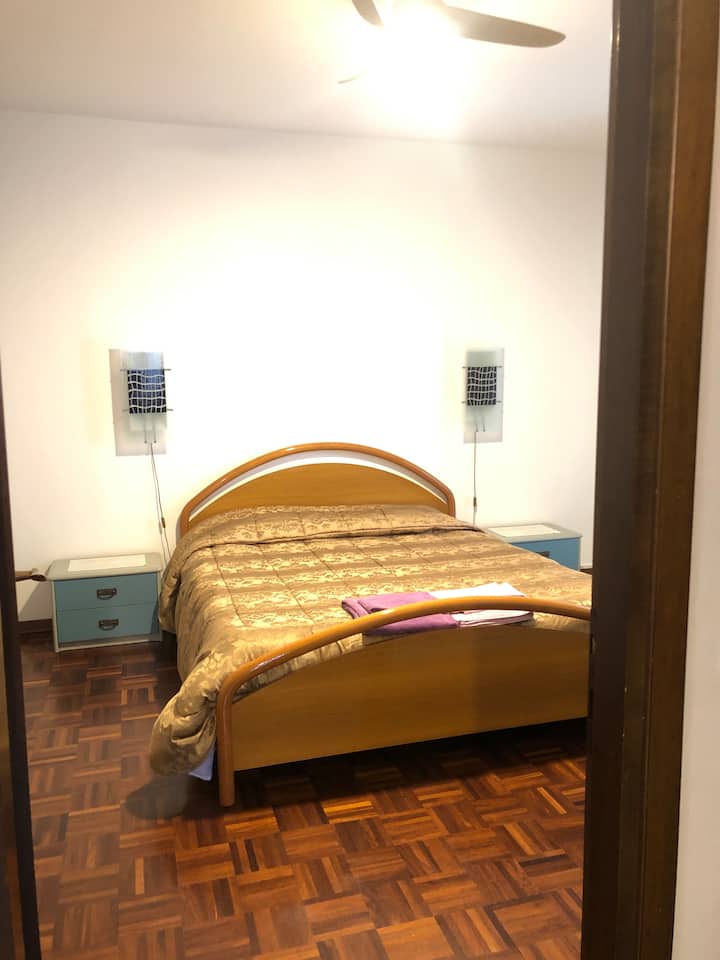 Venice In 10min. Public Car Parking Free Of Charge - Venice