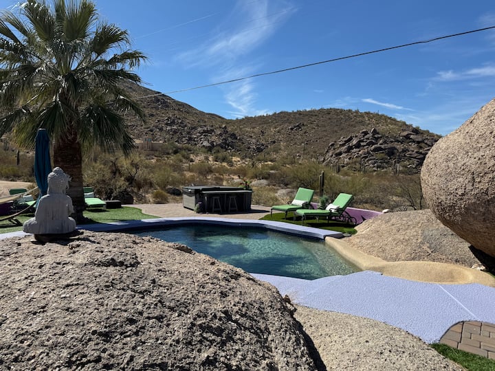 2/2~ Private Setting, Pool & New Spa Views - Cave Creek