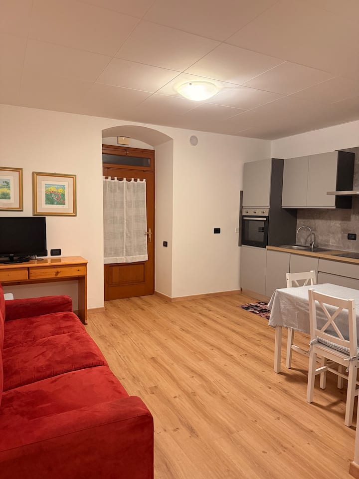 Monolocale A Molveno 
Cin:it022120c2aqz9bapl - Molveno