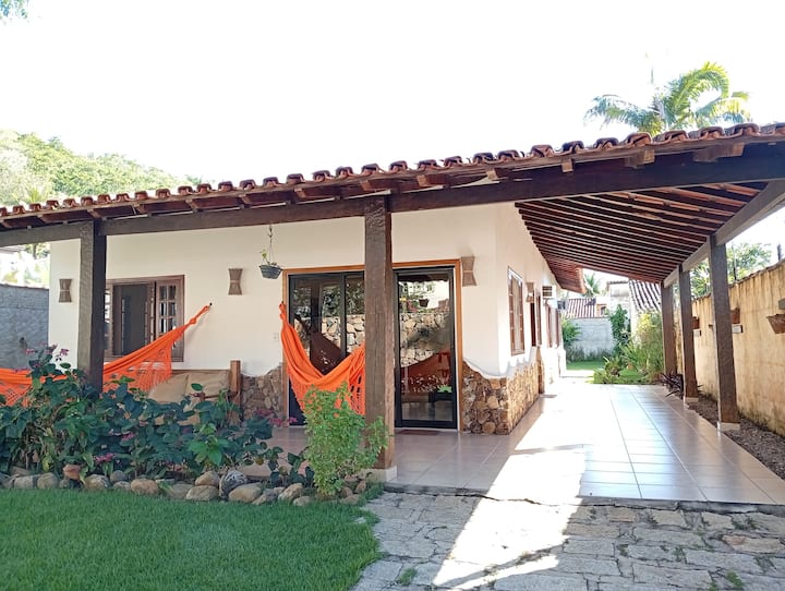 Melhor Localização Na Ilha, Perto Da Praia E Lojas - Ilhabela