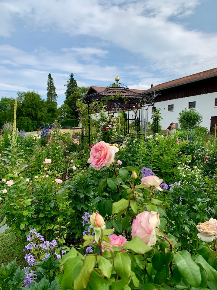Beautiful Cottage On A Farm With Mountain View - Murnau am Staffelsee