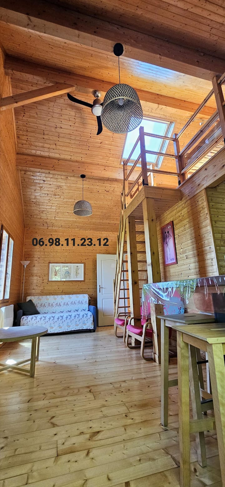 Confortable Chalet Au Coin Du Bois Au Calme + Vue - Montceau-les-Mines