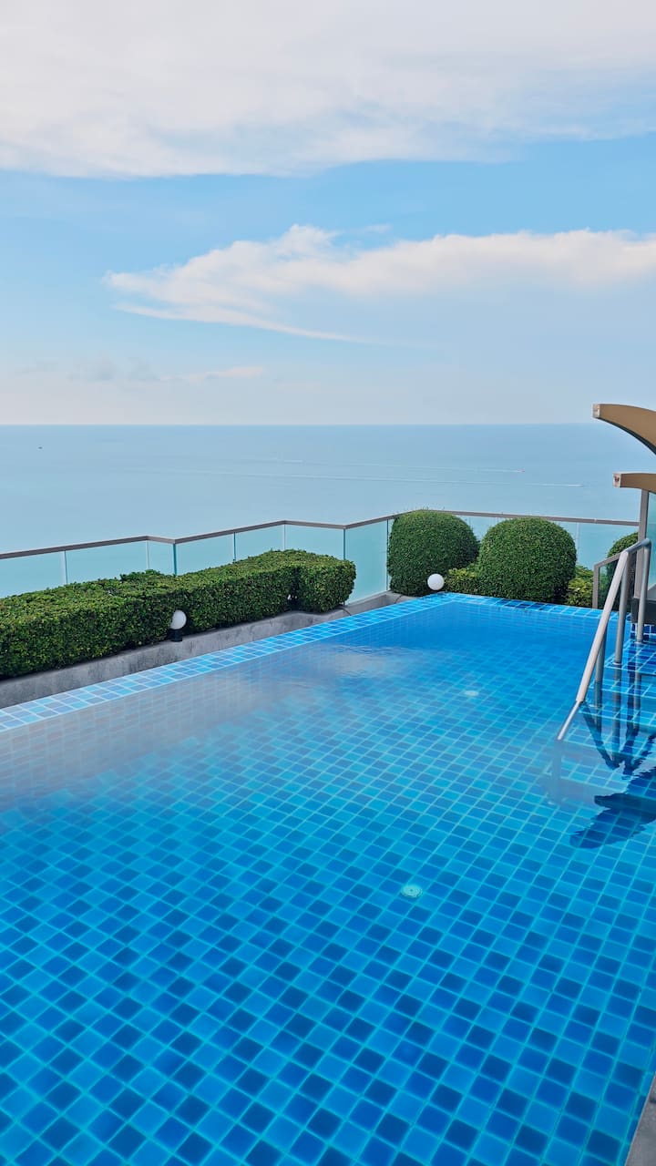 Pattaya The Peak Towers Condo #1 (Peaceful) - Pattaya