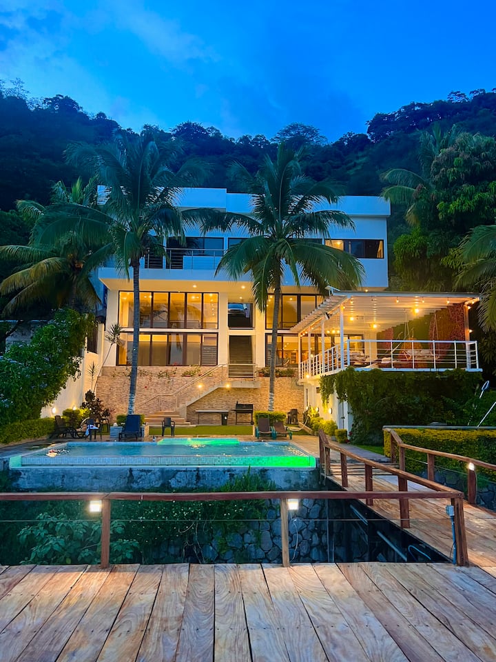 Casa Vista Veneto Coatepeque - El Salvador