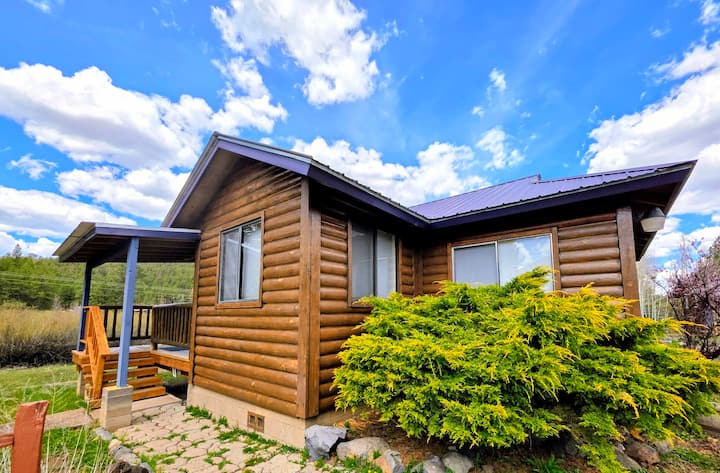 White Mountain Lodge Cabin #4 - Greer, AZ