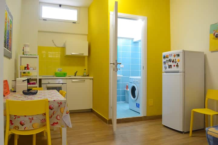 Bilocale Piano Terra Indipendente - Brindisi