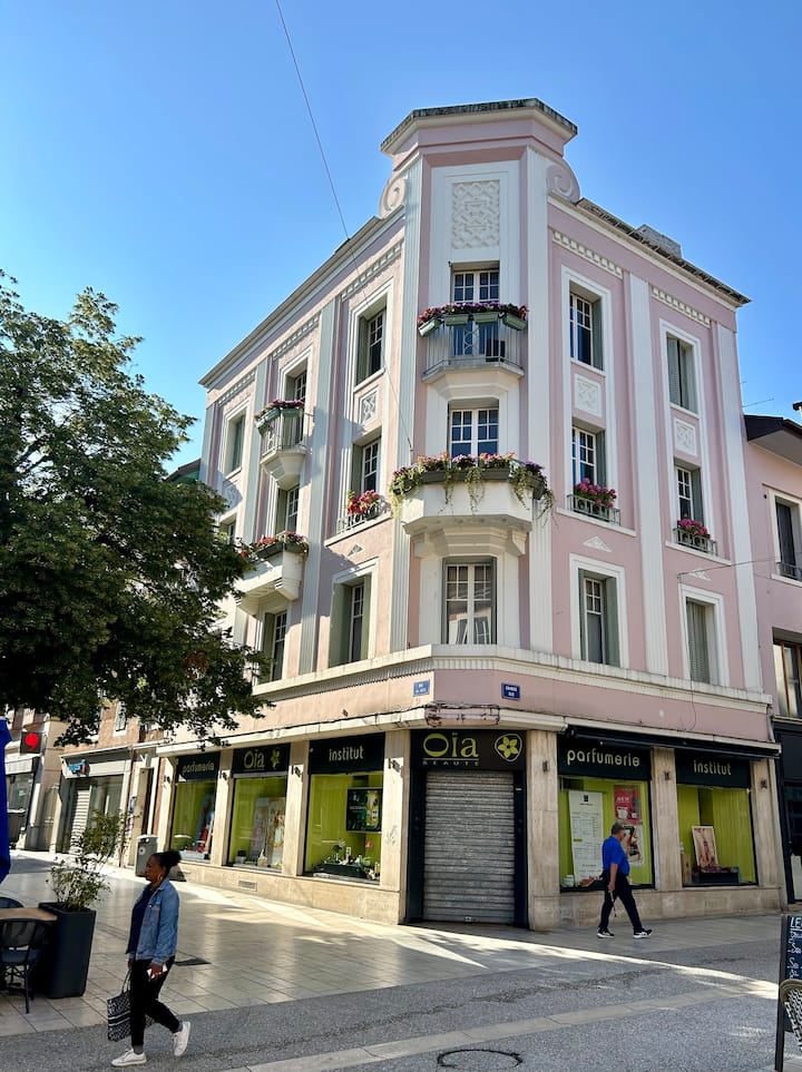Arts #1 - Sur-les-toits… - Thonon-les-Bains