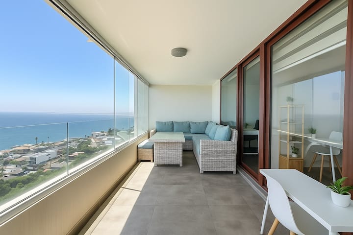 Vista Despejada Fuegos Artificiales Viña Y Concon. - Concón