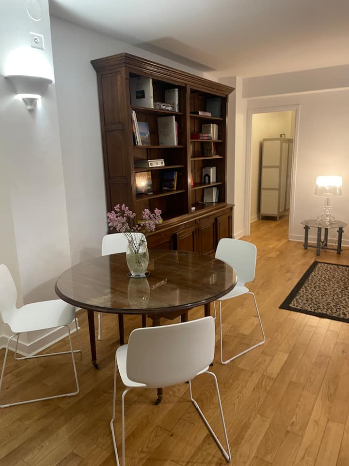 Appartement Trocadéro Bon Standing, 2 Chambres - Tour Eiffel