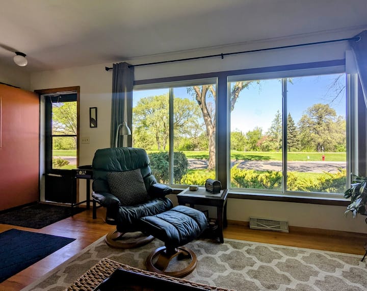 Riverside Retreat - Fargo, ND