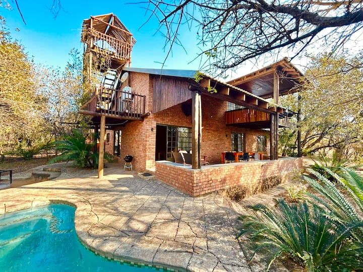 Bushveld Symphony Holiday Home - Marloth Park