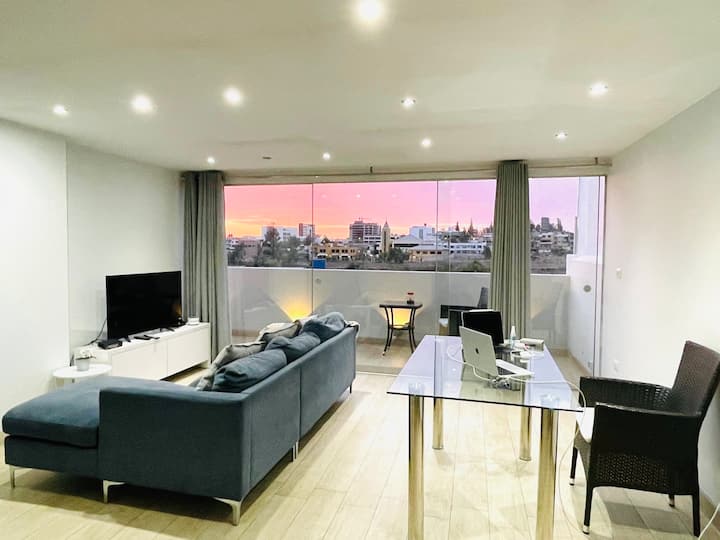 Top-floor Sunset Views • Fiber Optic Wifi - Arequipa