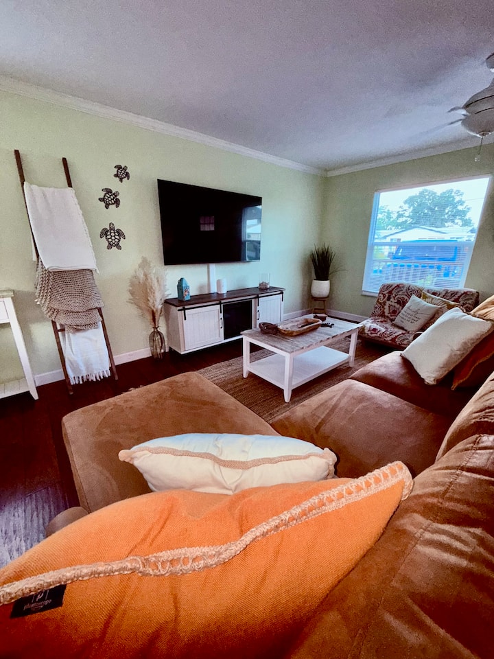 Fall Special - Sea Turtle Cottage - Venice, FL