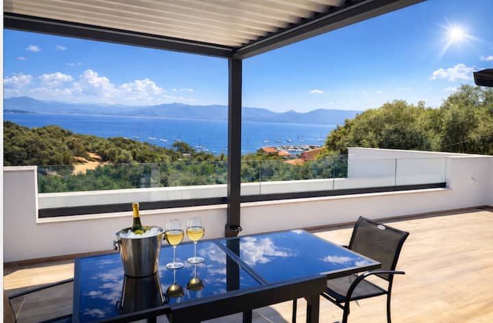 Haut De Maison Avec Vue Sur La Baie Du Valinco - Serra-di-Ferro
