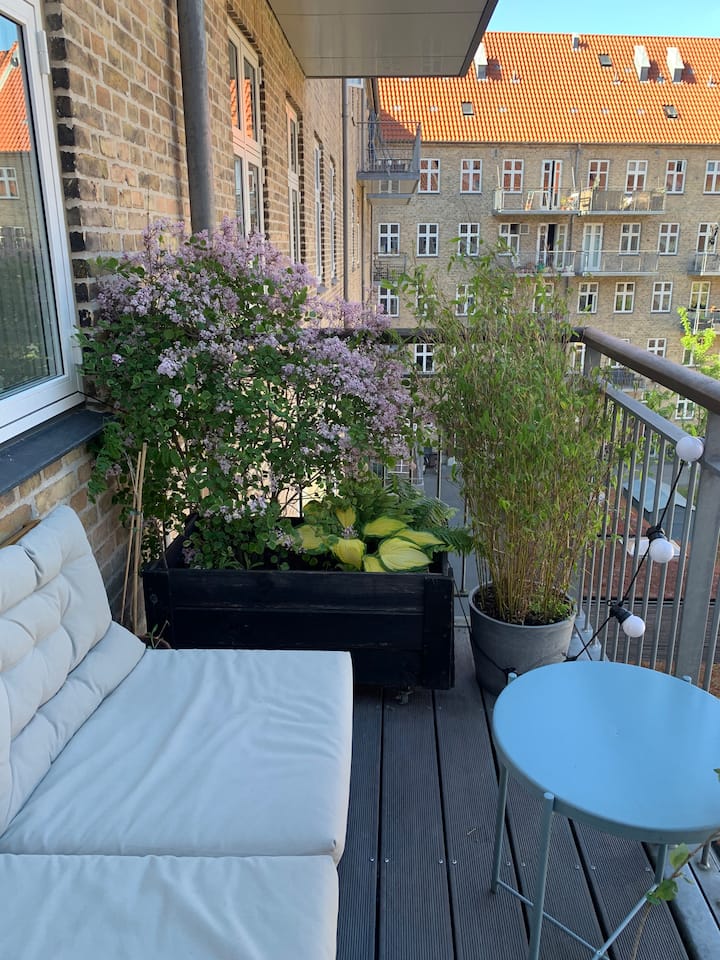 Cozy Vesterbro Flat With Balcony - Copenhagen