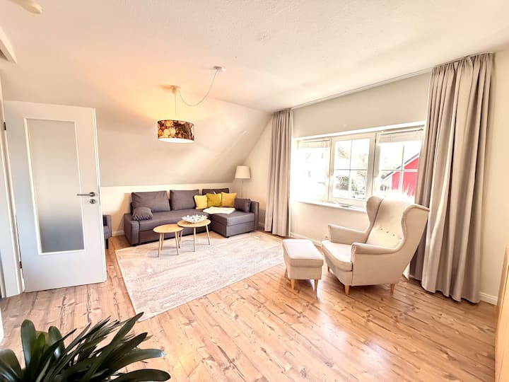 Ferienhaus Fuchsweg – Viel Platz Und Grüne Idylle - Stralsund