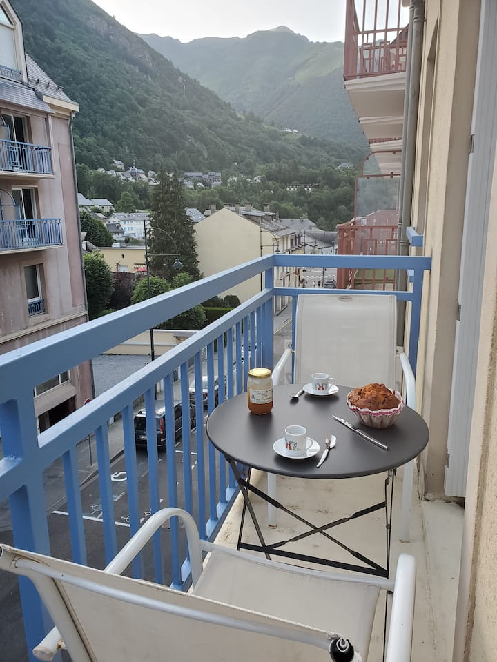 Appartement Vue Sur Les Montagnes, Wifi Et Balcon - Cauterets