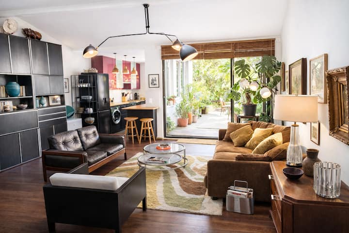 Jardin Et Parking En Centre Ville - - Bordeaux