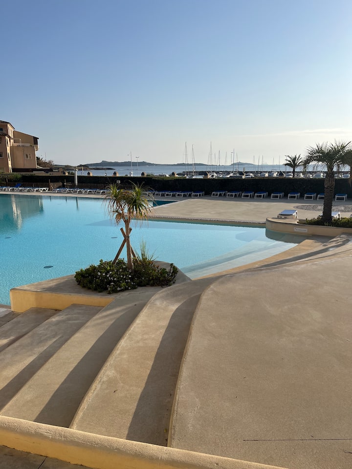 T2 Vue Mer, Piscine,100 M De La Plage, Rdc, Clim - Six-Fours-les-Plages