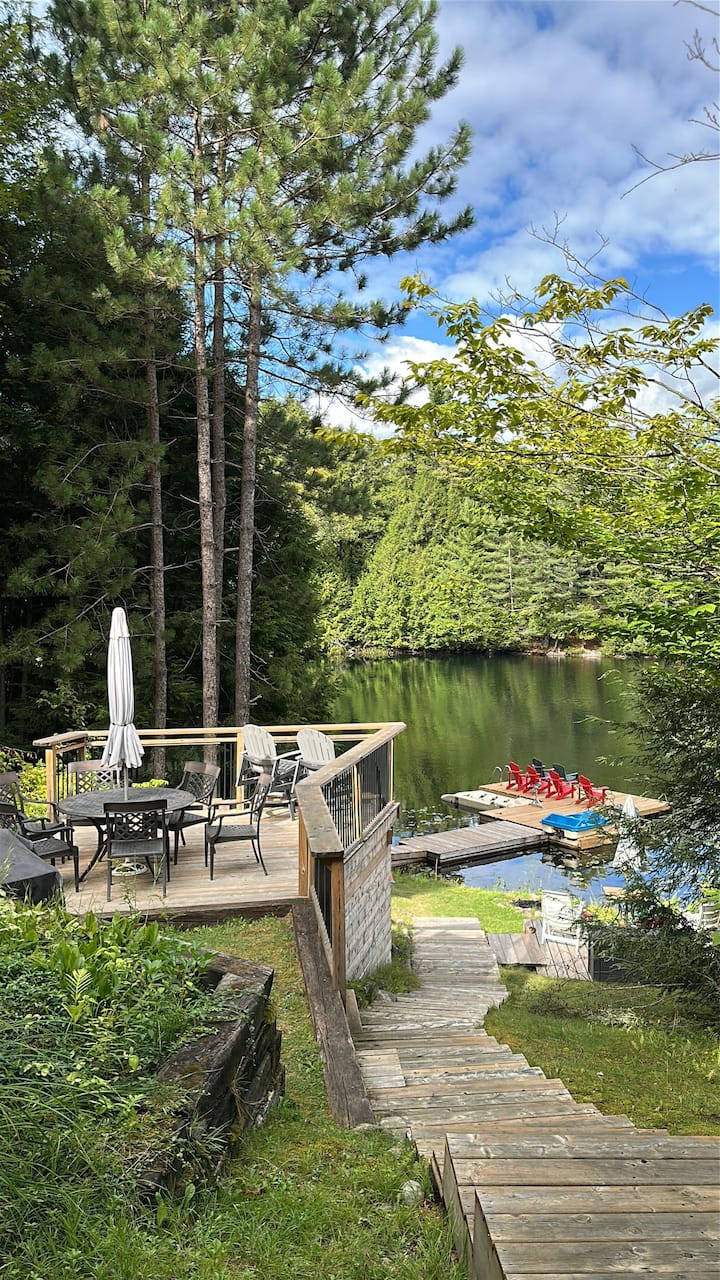 Haliburton Water Front Cottage - Algonquin Provincial Park