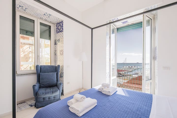 Relais Mareluna—luxurious Sea-view Apartment - Salerno