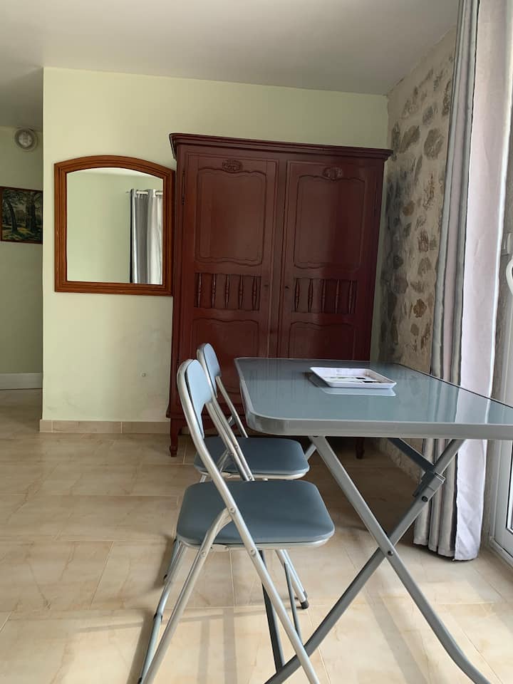 Studio Sur Les Hauteurs De Menton.superbe Vue. - Airole