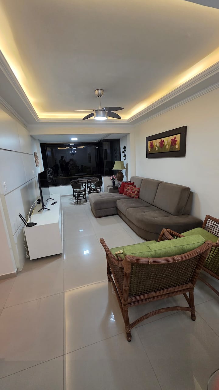 Sand, 8 People, 2 Garages, Wifi, Air - Balneario Camboriú