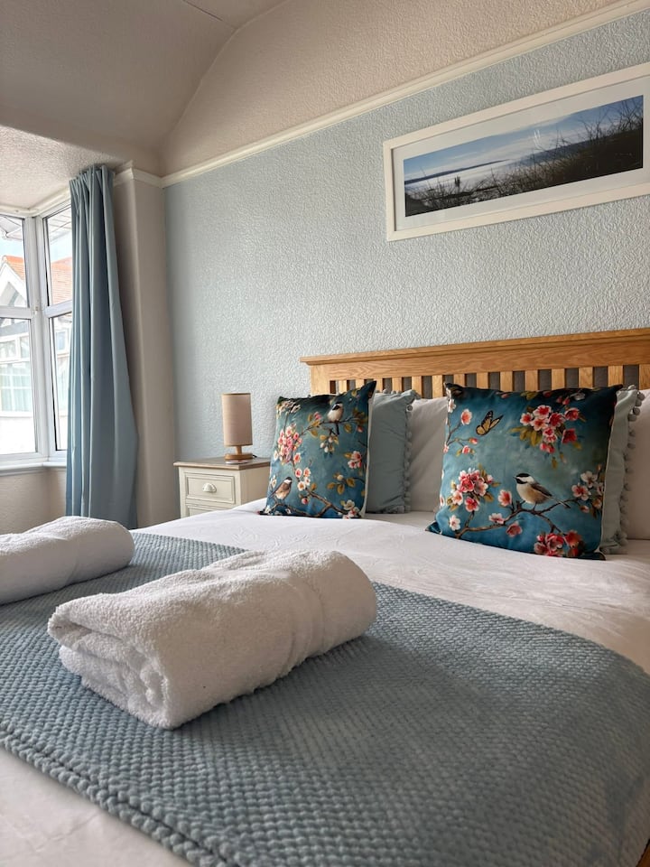 Rhos On Sea Holiday Home Dog And Family Friendly - Rhos on Sea