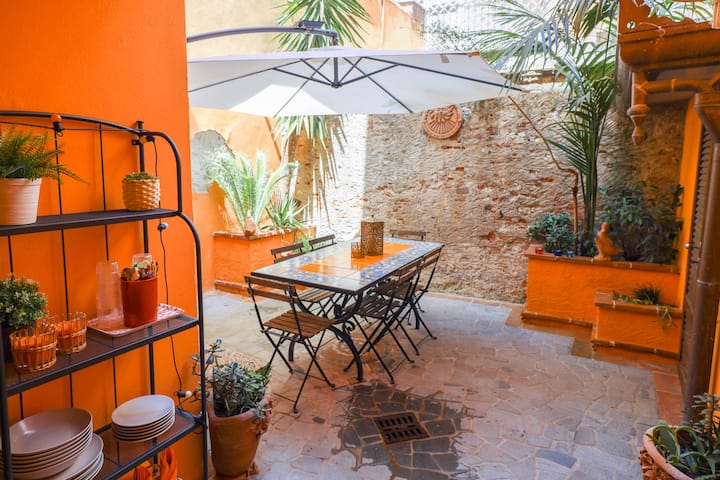 Centraal Appartement Gelegen In De Route Van Restaurants, Winkels En Galerijen - Pietrasanta