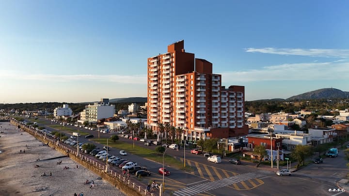Como En Un Crucero - Uruguay