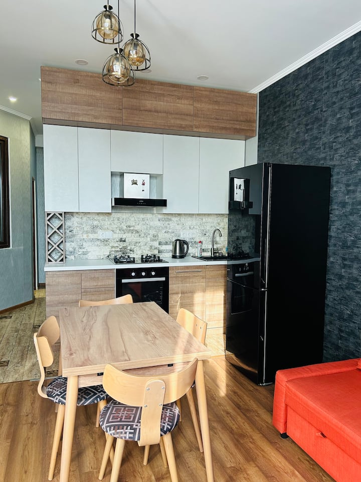Cozy Urban Retreat: Your Home In The City - Tiflis