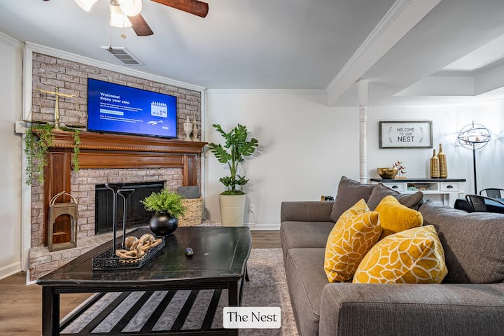 Nest Near I-75 & Atl Attractions | Smart Tvs! - Marietta, GA