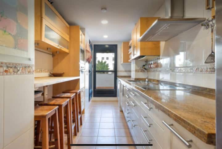 Apartamento Céntrico Con Piscina Y Terraza Privada - Rota