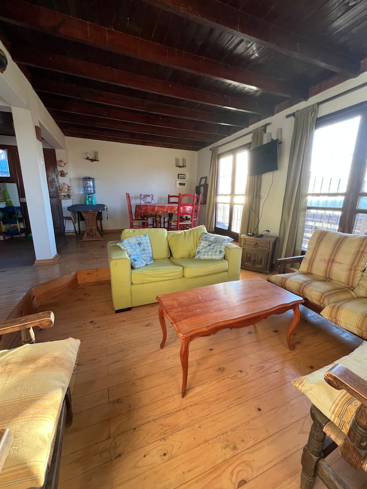 Casa Del Bosque Y Playa - Pichilemu