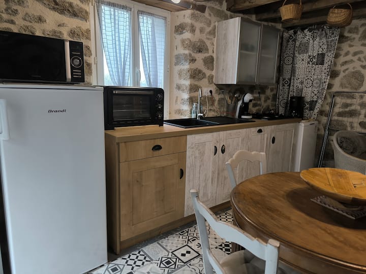 La Petite Maison Du Sabotier - Creuse